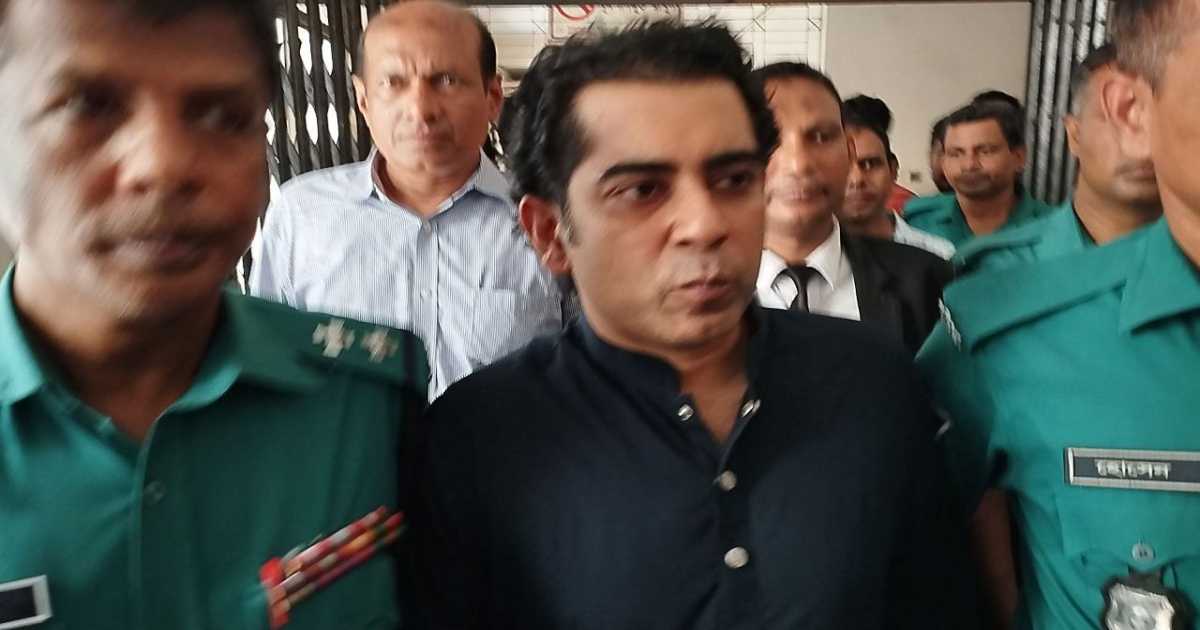 রাজনীতি : সেতু ভবনে হামলা : আন্দালিব রহমান পার্থ আবারও ৩ দিনের রিমান্ডে